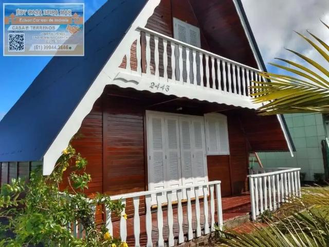 Casa / Sobrado para Venda em Cidreira/RS Centro 4 Quartos