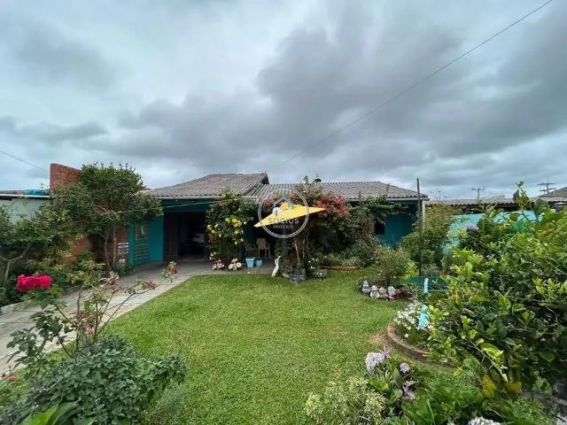 Casa / Sobrado para Venda em Cidreira/RS Centro 4 Quartos