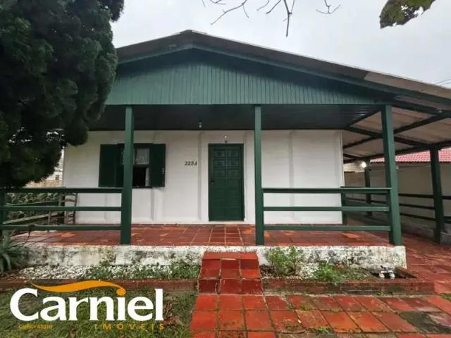 Casa / Sobrado para Venda em Cidreira/RS Centro 4 Quartos