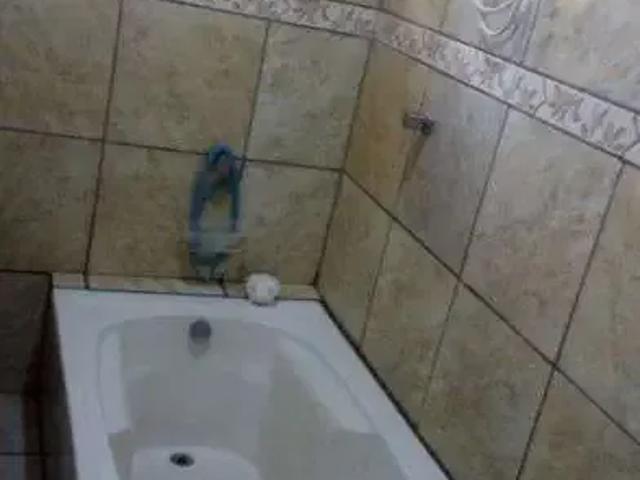 Casa / Sobrado para Venda em Cidreira/RS Centro 4 Quartos