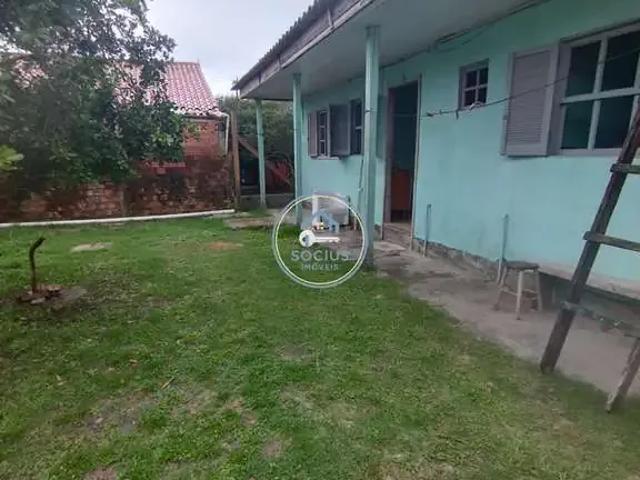 Casa / Sobrado para Venda em Cidreira/RS Centro 4 Quartos