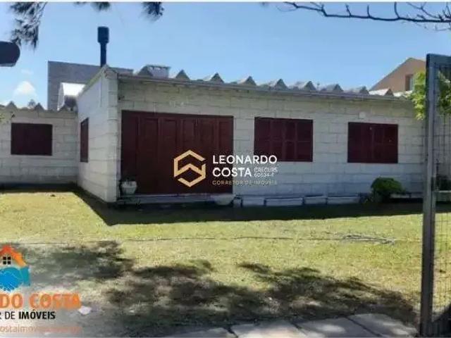 Casa / Sobrado para Venda em Cidreira/RS Centro 6 Quartos