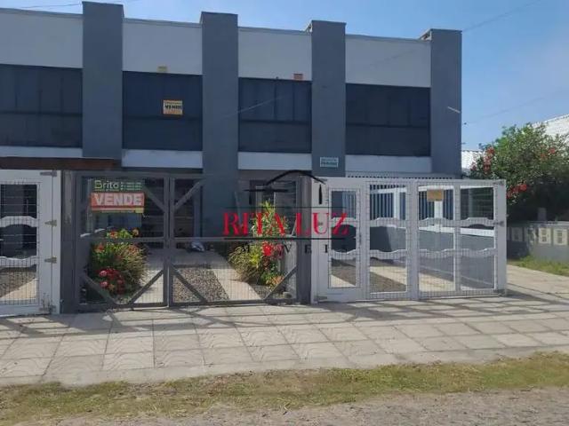 Casa / Sobrado para Venda em Cidreira/RS Centro 1 Quartos
