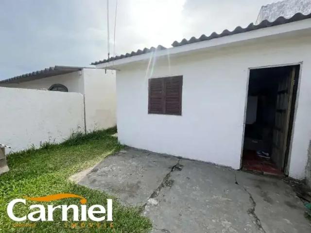 Casa / Sobrado para Venda em Cidreira/RS Centro 1 Quartos