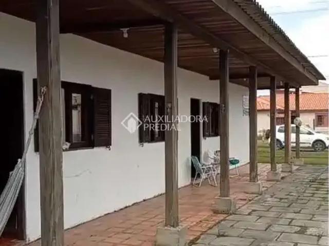 Casa / Sobrado para Venda em Cidreira/RS Centro 1 Quartos