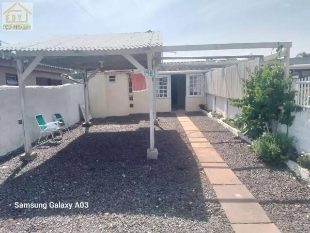Casa / Sobrado para Venda em Cidreira/RS Centro 2 Quartos