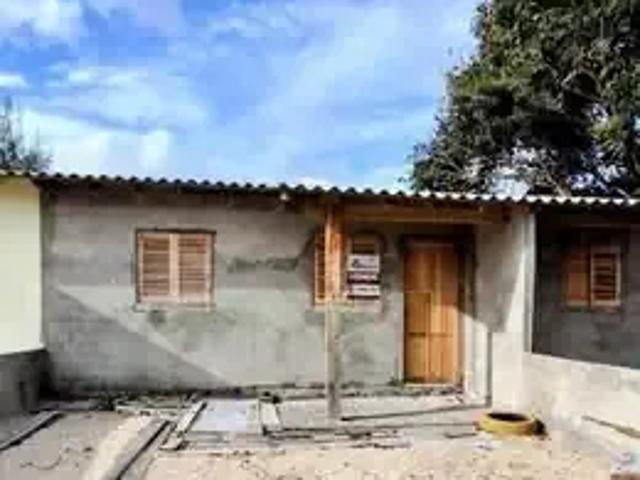 Casa / Sobrado para Venda em Cidreira/RS Centro 2 Quartos