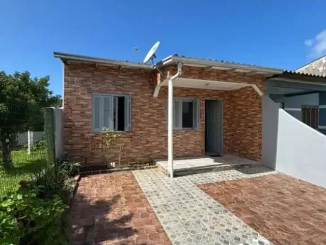 Casa / Sobrado para Venda em Cidreira/RS Centro 2 Quartos