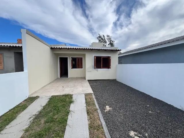 Casa / Sobrado para Venda em Cidreira/RS Centro 2 Quartos