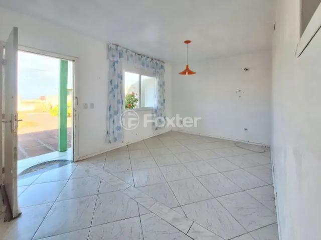 Casa / Sobrado para Venda em Cidreira/RS Centro 2 Quartos