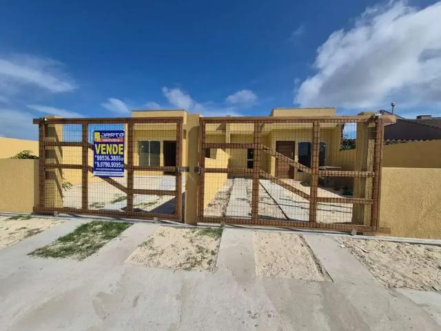 Casa / Sobrado para Venda em Cidreira/RS Centro 2 Quartos