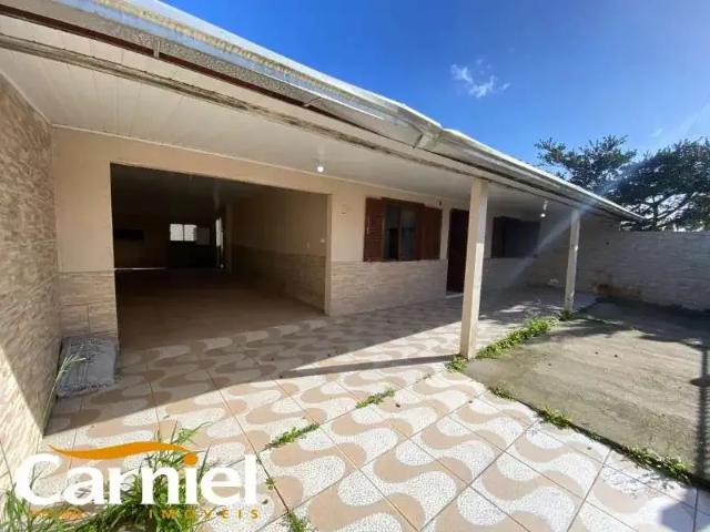 Casa / Sobrado para Venda em Cidreira/RS Centro 2 Quartos