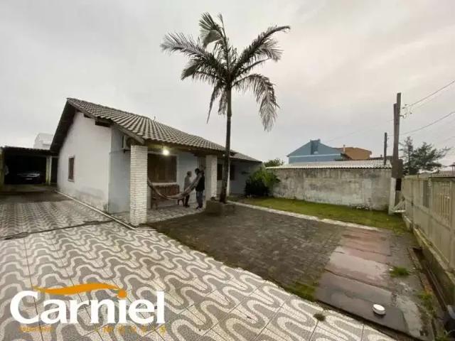 Casa / Sobrado para Venda em Cidreira/RS Centro 2 Quartos