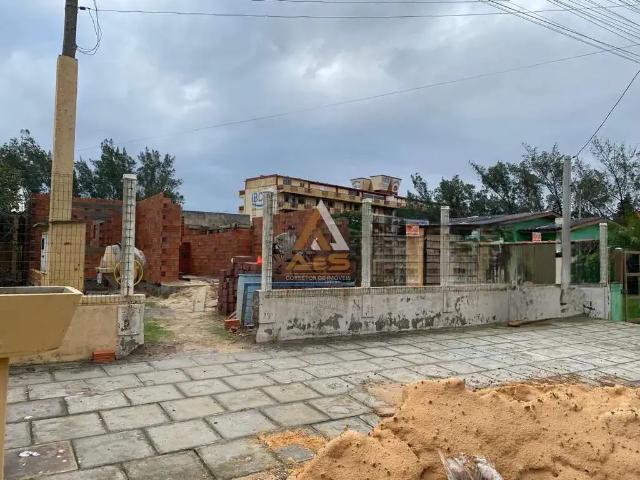 Casa / Sobrado para Venda em Cidreira/RS Centro 2 Quartos