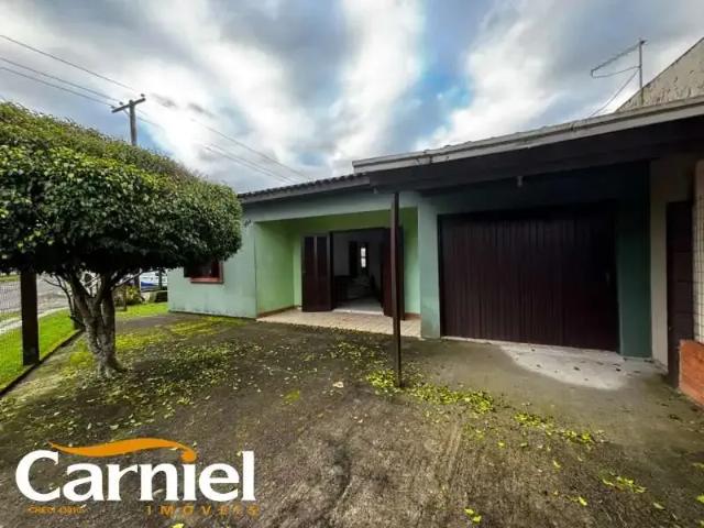 Casa / Sobrado para Venda em Cidreira/RS Centro 3 Quartos