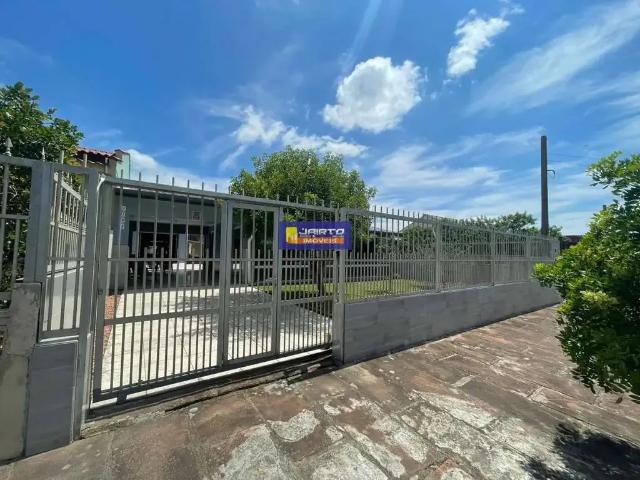 Casa / Sobrado para Venda em Cidreira/RS Centro 3 Quartos
