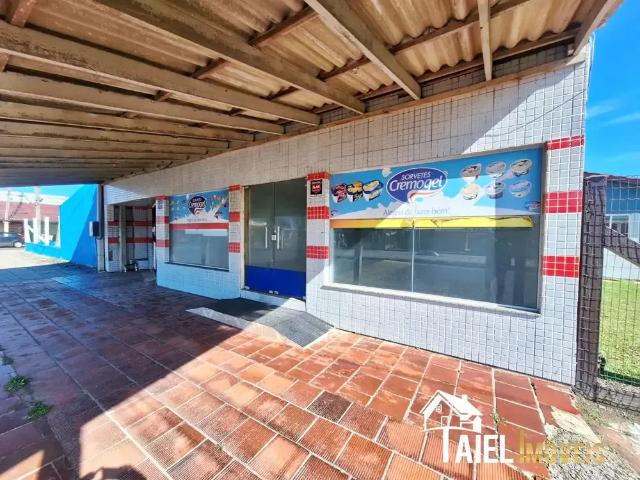 Casa / Sobrado para Venda em Cidreira/RS Centro 3 Quartos