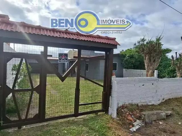 Casa / Sobrado para Venda em Cidreira/RS Centro 3 Quartos
