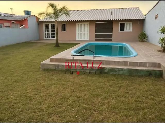Casa / Sobrado para Venda em Cidreira/RS Centro 3 Quartos