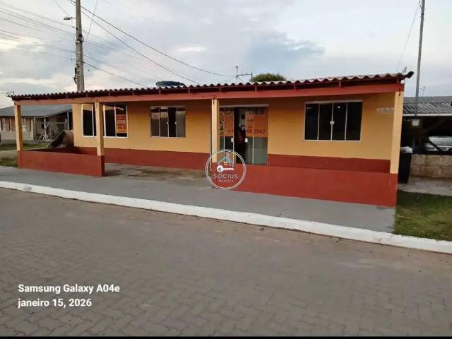 Casa / Sobrado para Venda em Cidreira/RS Centro 3 Quartos