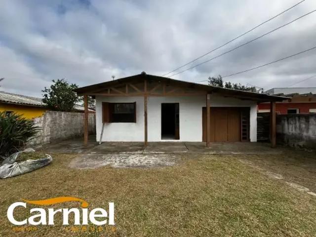Casa / Sobrado para Venda em Cidreira/RS Costa do Sol 4 Quartos