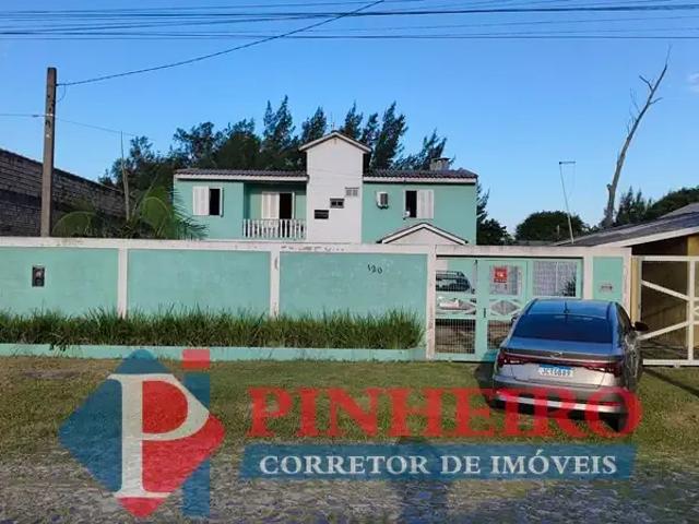 Casa / Sobrado para Venda em Cidreira/RS Costa do Sol 5 Quartos