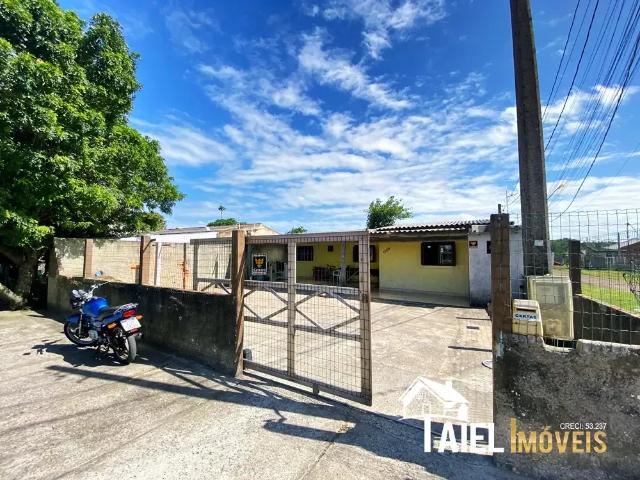 Casa / Sobrado para Venda em Cidreira/RS Parque Dos Pinos 2 Quartos