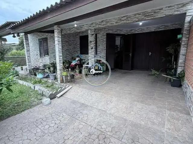 Casa / Sobrado para Venda em Cidreira/RS Praia de Cidreira 3 Quartos