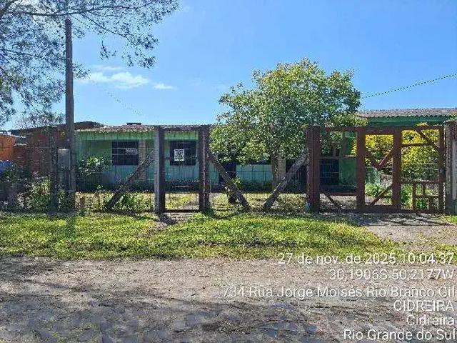 Casa / Sobrado para Venda em Cidreira/RS Salinas 3 Quartos