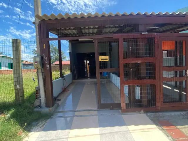 Casa / Sobrado para Venda em Cidreira/RS Salinas 3 Quartos