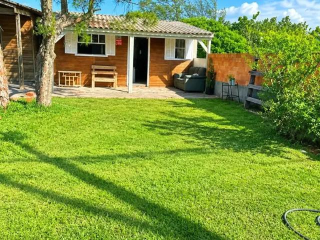 Casa / Sobrado para Venda em Cidreira/RS Salinas 2 Quartos