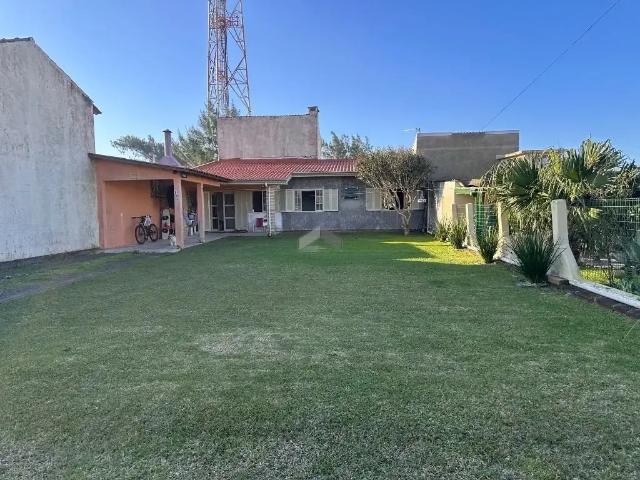 Casa / Sobrado para Venda em Cidreira/RS Salinas 2 Quartos