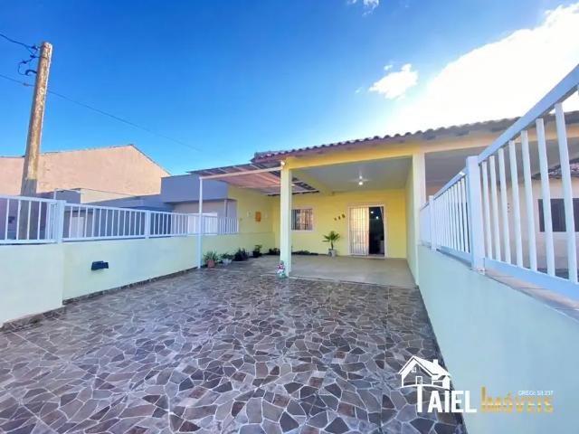 Casa / Sobrado para Venda em Cidreira/RS Salinas 2 Quartos