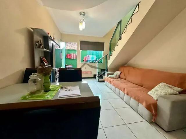 Casa / Sobrado para Venda em Contagem/MG Nacional 2 Quartos