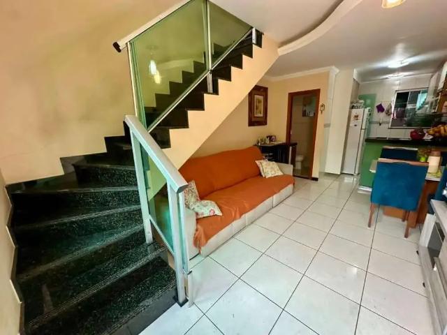 Casa / Sobrado para Venda em Contagem/MG Nacional 2 Quartos