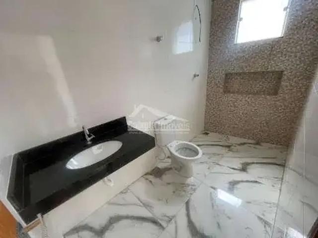 Casa / Sobrado para Venda em Contagem/MG Nacional 3 Quartos