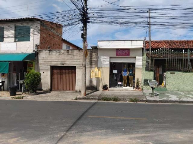 Casa / Sobrado para Venda em Contagem/MG Nacional 3 Quartos