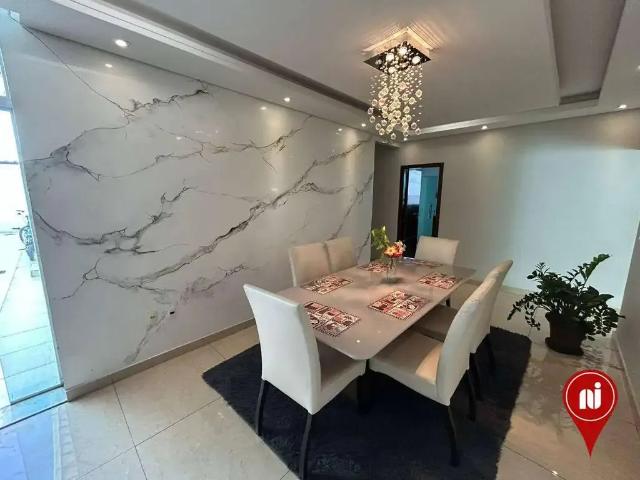 Casa / Sobrado para Venda em Contagem/MG Novo Eldorado 4 Quartos