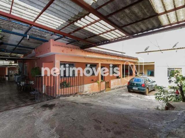 Casa / Sobrado para Venda em Contagem/MG Novo Riacho 3 Quartos