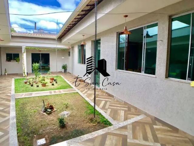 Casa / Sobrado para Venda em Contagem/MG Novo Riacho 3 Quartos