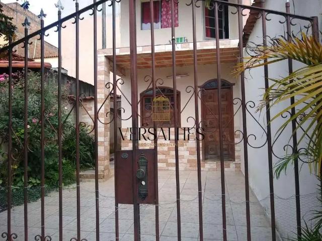 Casa / Sobrado para Venda em Contagem/MG Oitis 3 Quartos