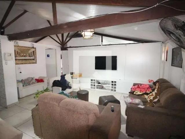 Casa / Sobrado para Venda em Contagem/MG Água Branca 3 Quartos