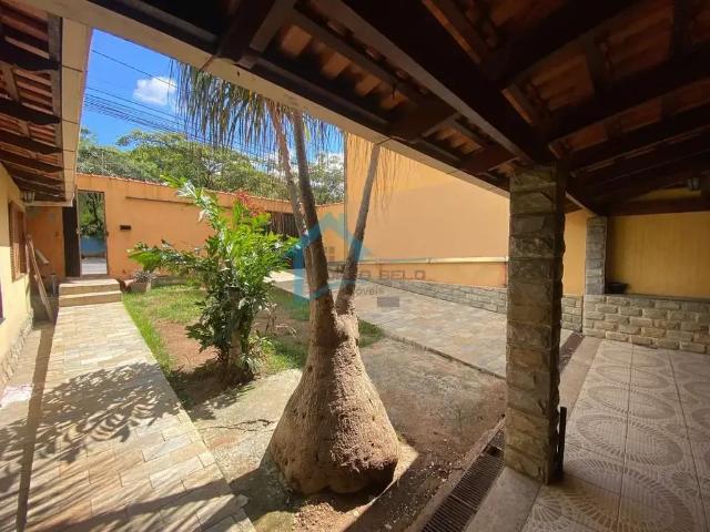 Casa / Sobrado para Venda em Contagem/MG Arcádia 3 Quartos