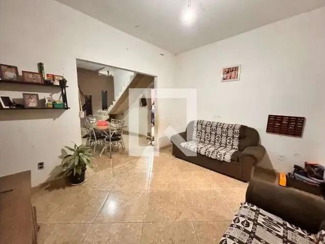 Casa / Sobrado para Venda em Contagem/MG Arvoredo 2 Quartos