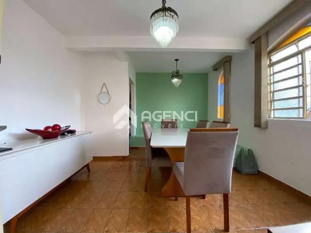 Casa / Sobrado para Venda em Contagem/MG Arvoredo 4 Quartos