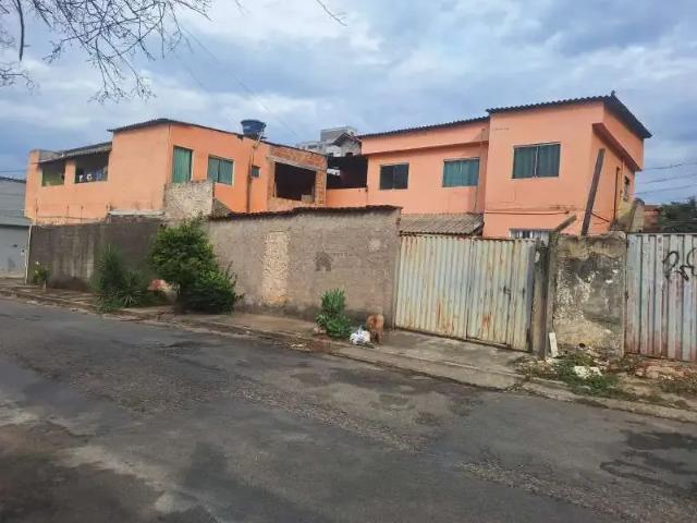 Casa / Sobrado para Venda em Contagem/MG Bela Vista 8 Quartos