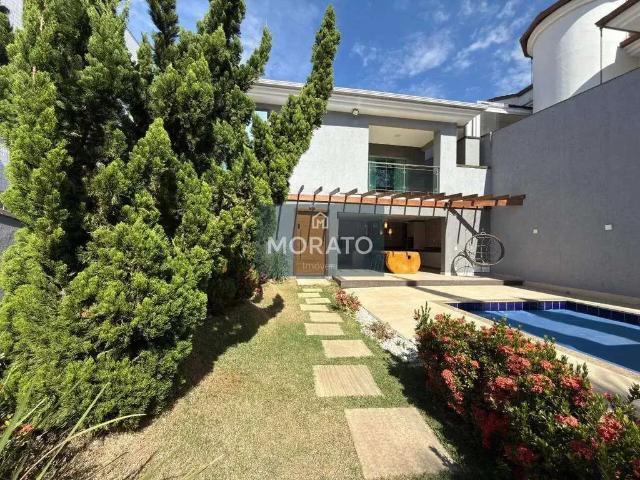 Casa / Sobrado para Venda em Contagem/MG Cabral 4 Quartos