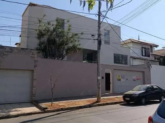 Casa / Sobrado para Venda em Contagem/MG Cabral 4 Quartos