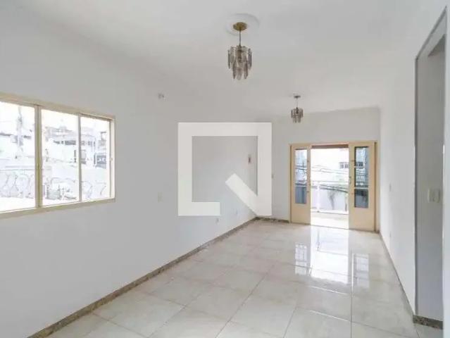 Casa / Sobrado para Venda em Contagem/MG Cabral 2 Quartos