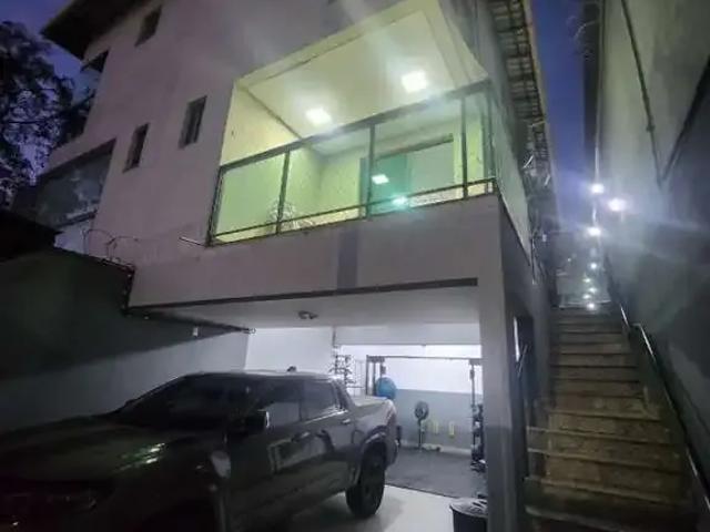 Casa / Sobrado para Venda em Contagem/MG Cabral 3 Quartos